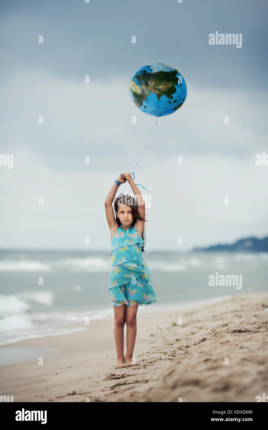 Weather balloon hi-res stock photography and images - Alamy