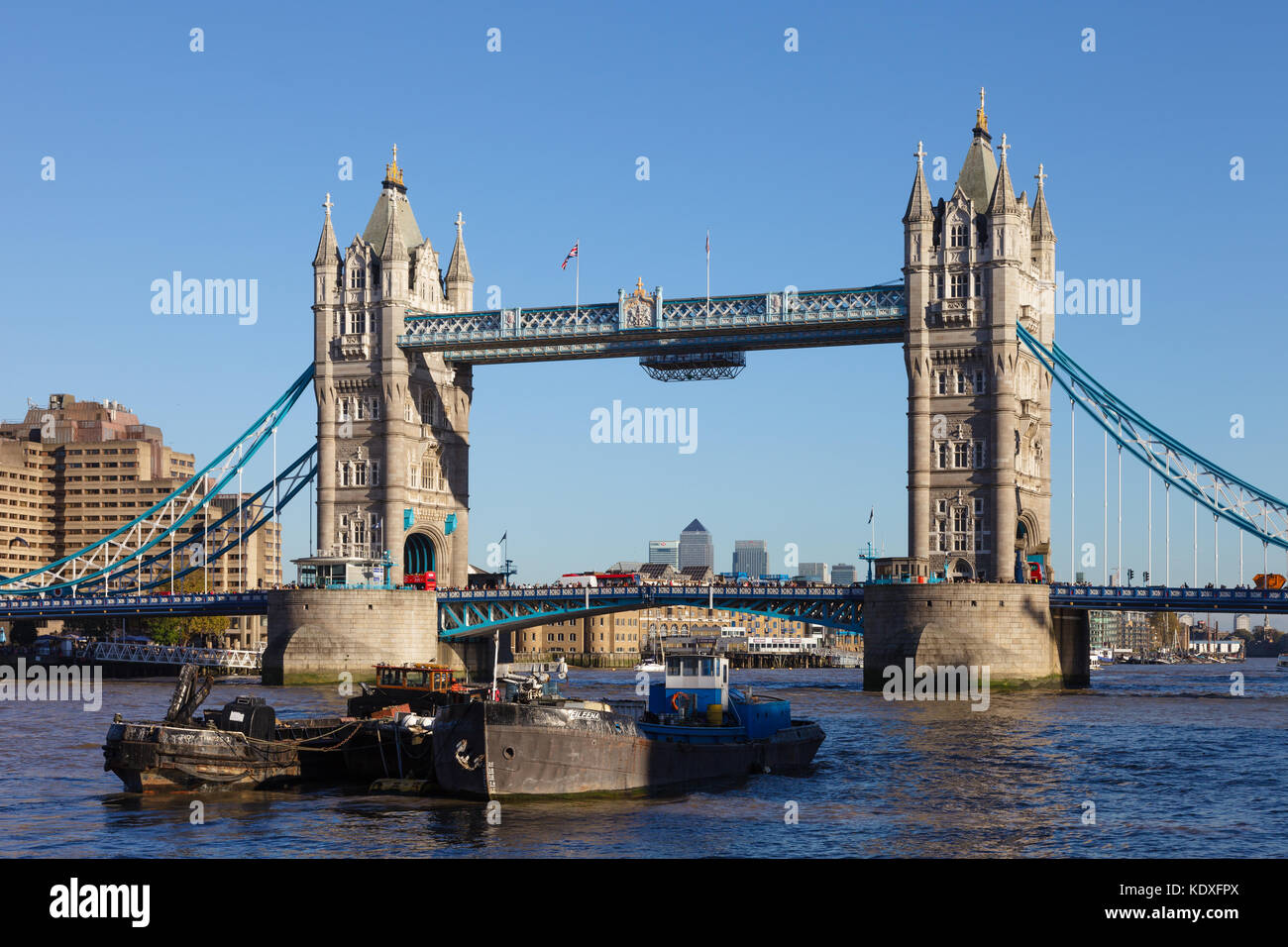 High resolution bridge hi-res stock photography and images - Alamy