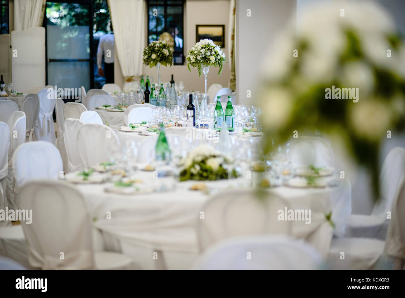wedding reception desk Stock Photo - Alamy