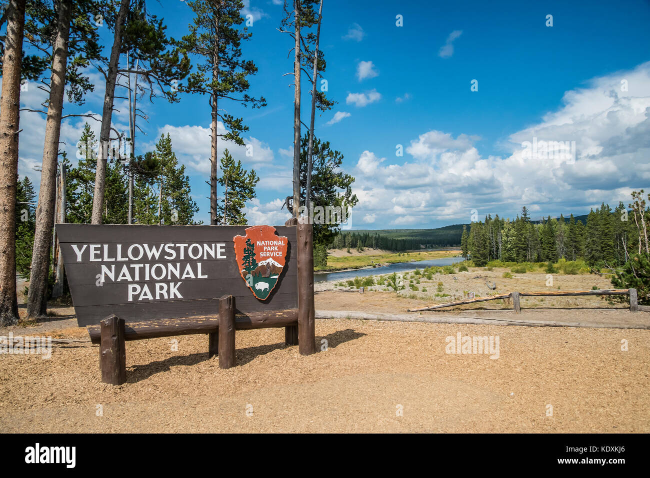 Yellowstone National Park, Wyoming, entrance sign boards Stock Photo ...