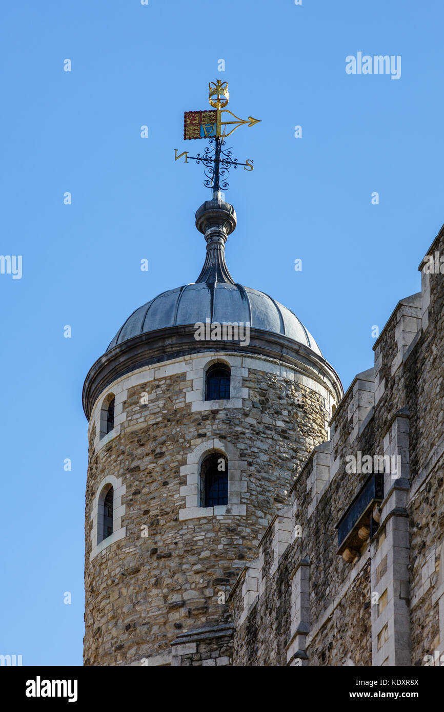 The White Tower, Tower of London, London, UK Stock Photo - Alamy