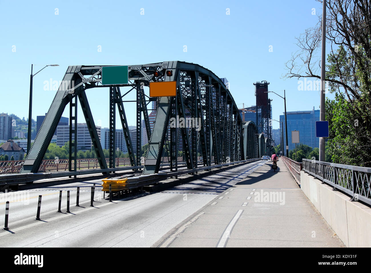 Hawthorne Bridge, Portland Stock Photo - Alamy