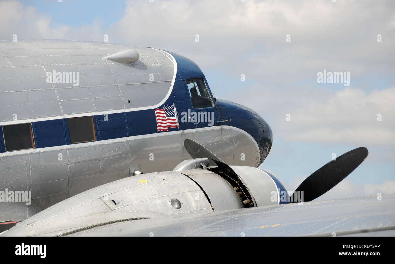 Vintage propeller airplane nose view Stock Photo - Alamy