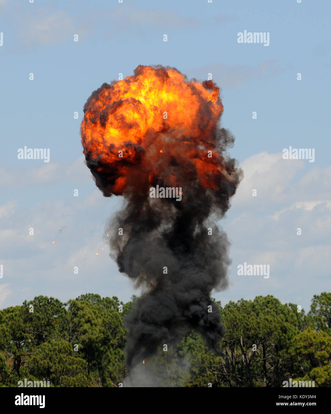 Ground Explosion Stock Photos & Ground Explosion Stock Images - Alamy