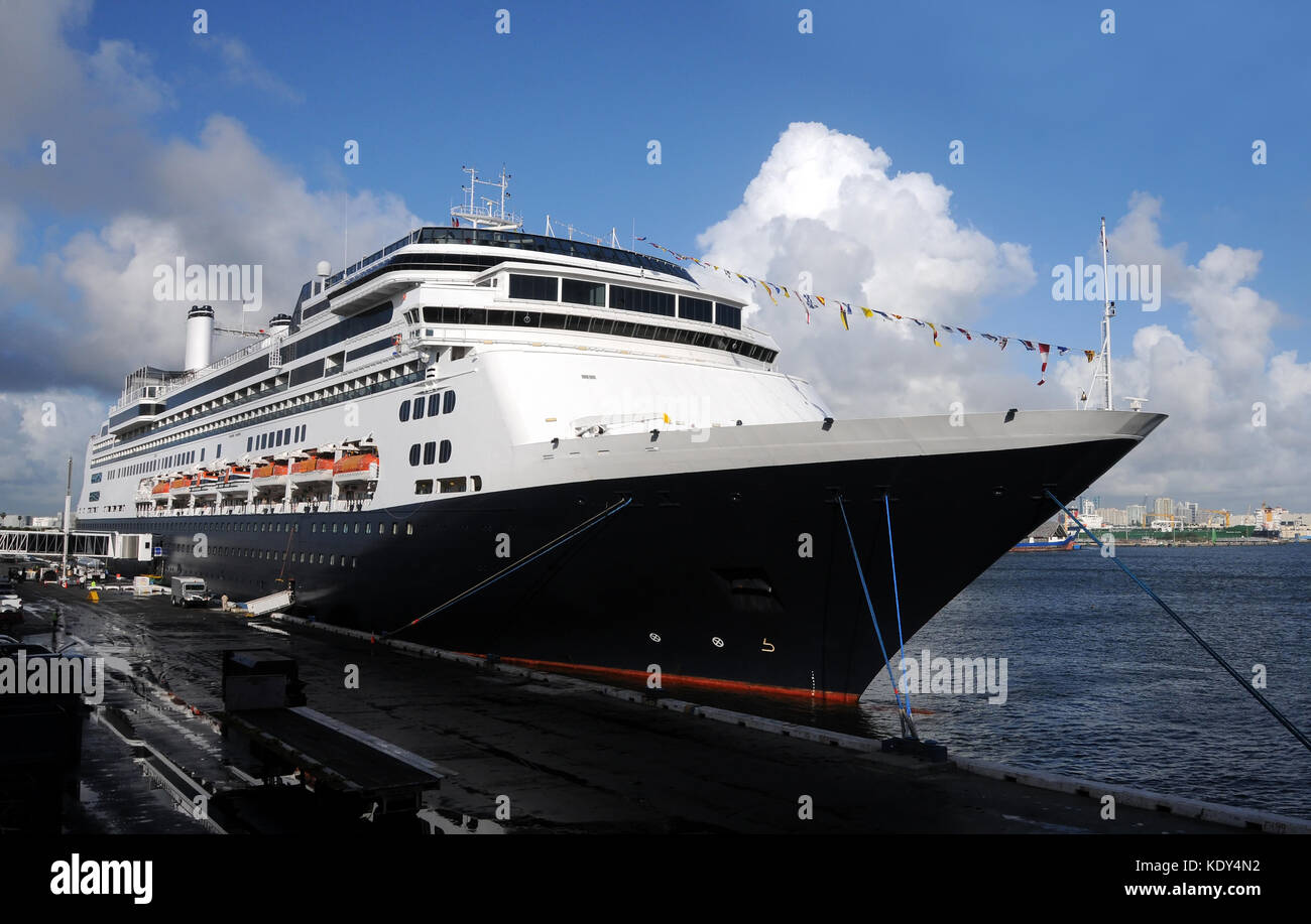 Modern passenger ocean liner docked in port Stock Photo - Alamy