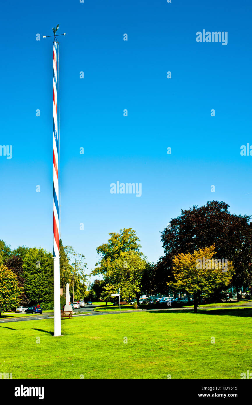 Village green and maypole, Upper Poppleton, North Yorkshire Stock Photo ...