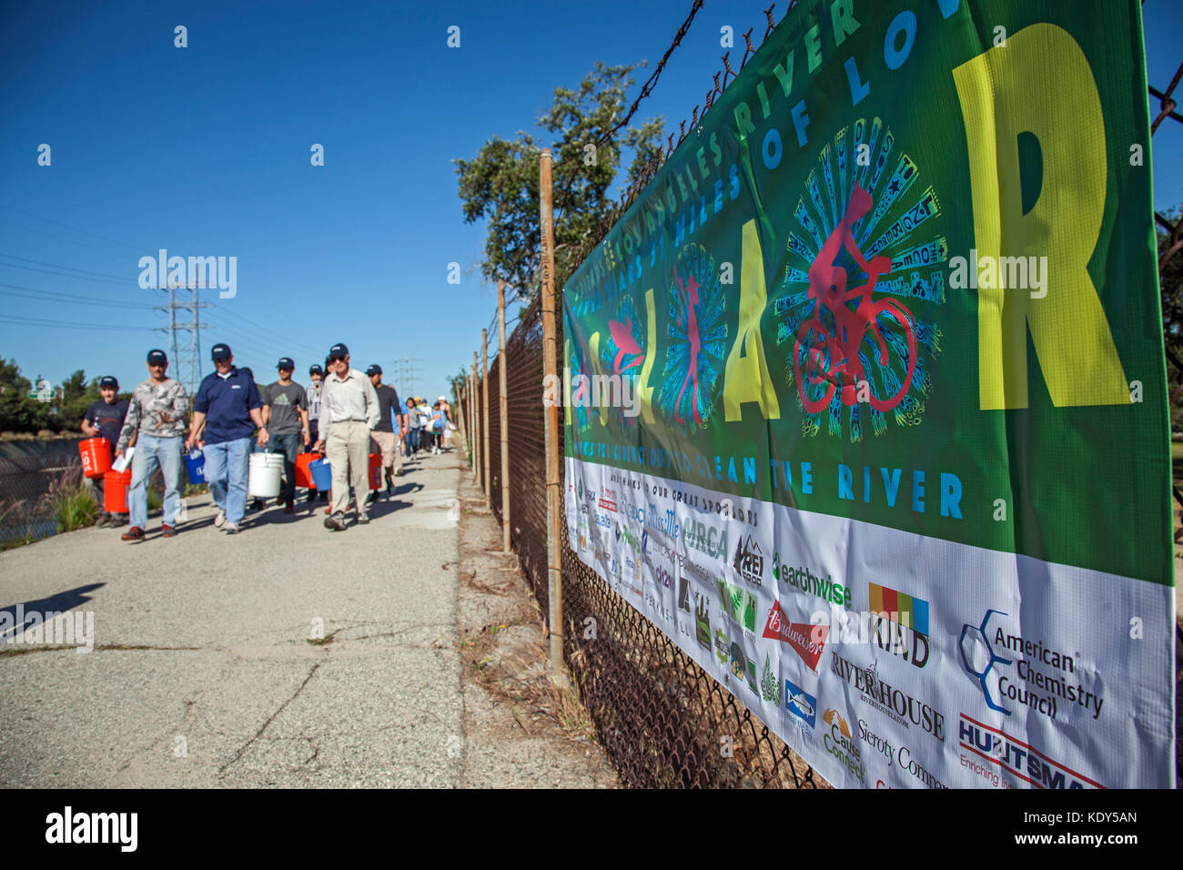 La Gran Limpieza, FoLAR River clean-up April 17, 2016, Los Angeles ...