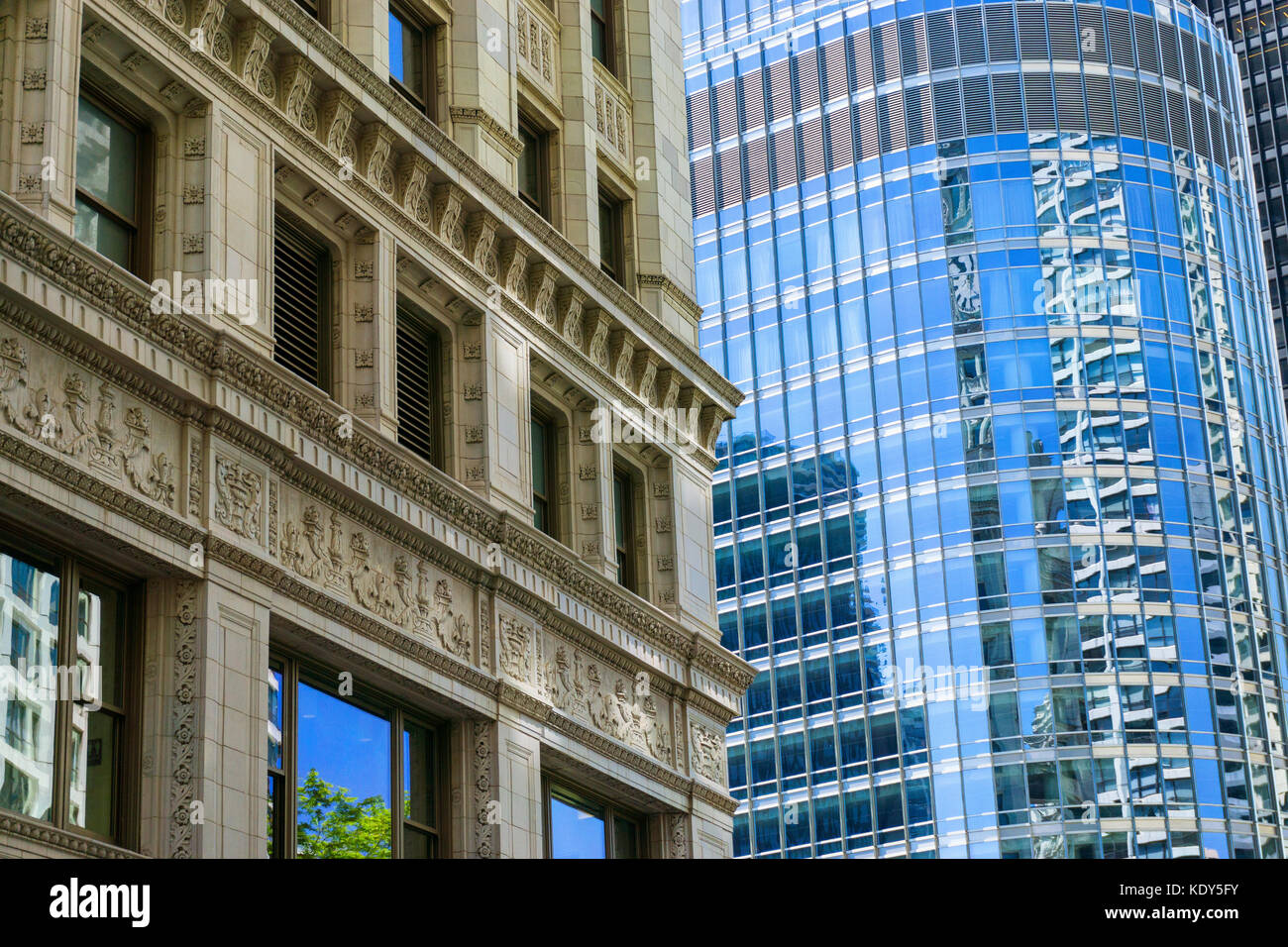 Modern and historic architecture side by side in downtown Chicago Stock ...