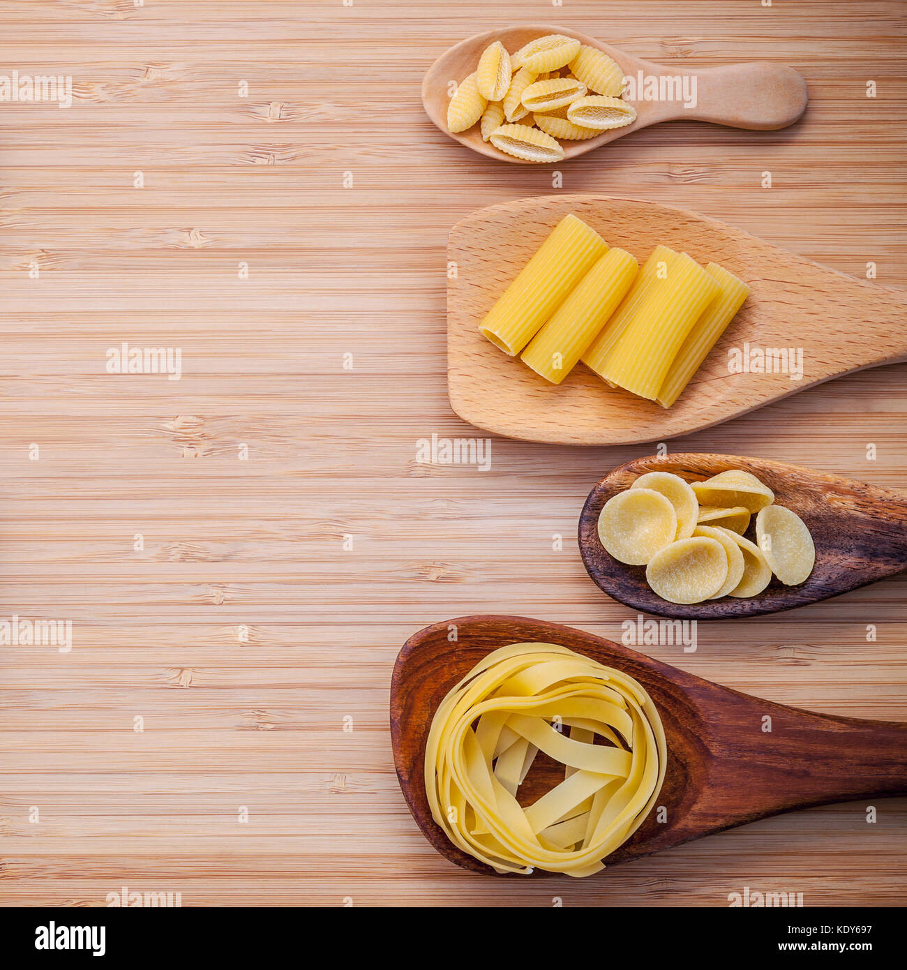 Italian foods concept and menu design . Various kind of Pasta ...
