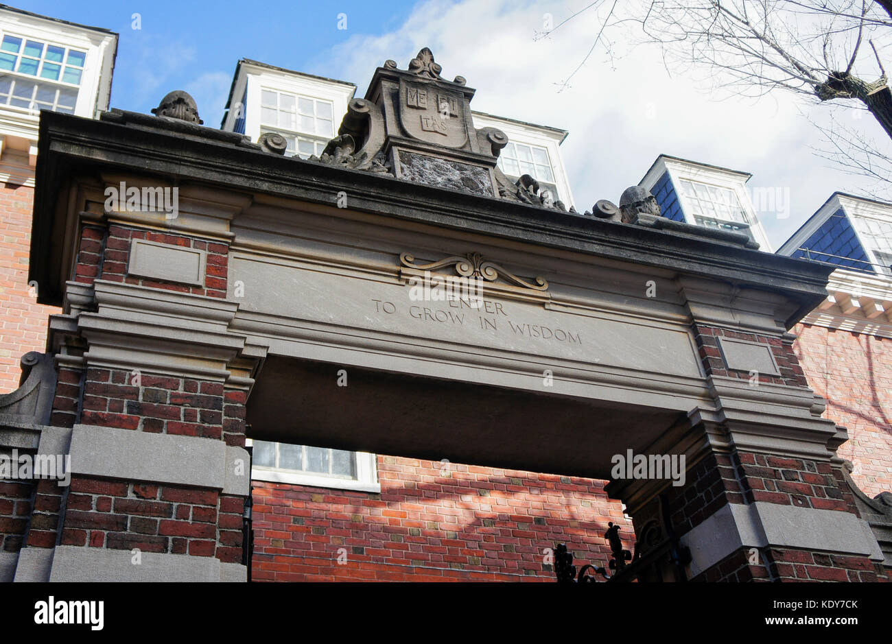 Harvard University Campus High Resolution Stock Photography and Images ...