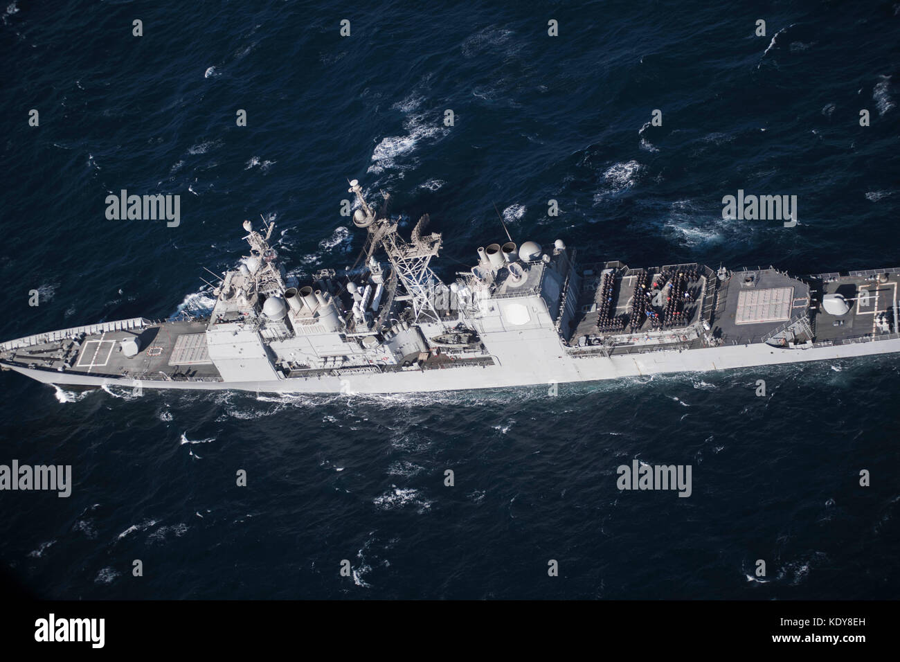 Ticonderoga-class guided-missile cruiser USS Lake Erie (CG 70 Stock ...