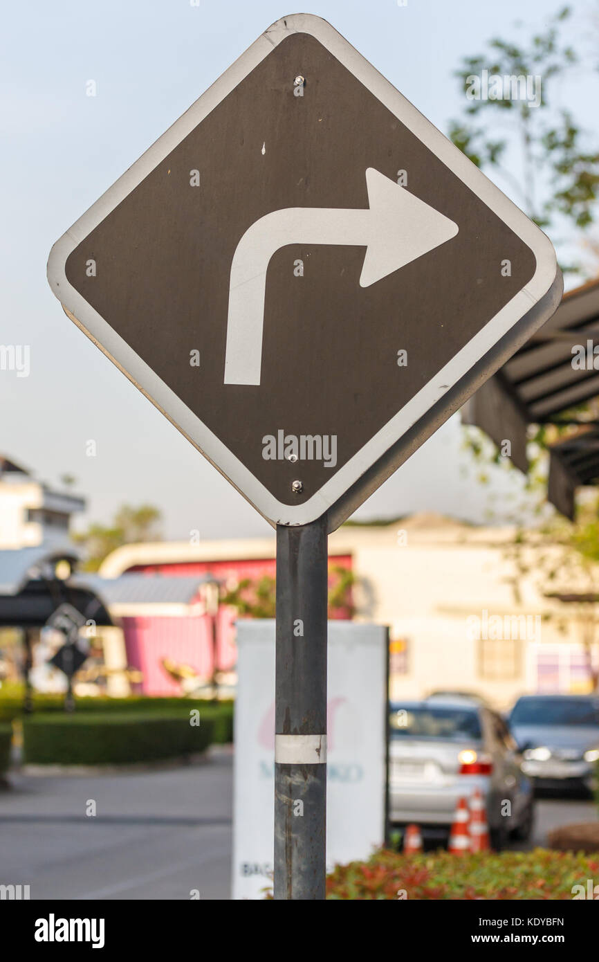 turns to the right sign Stock Photo - Alamy