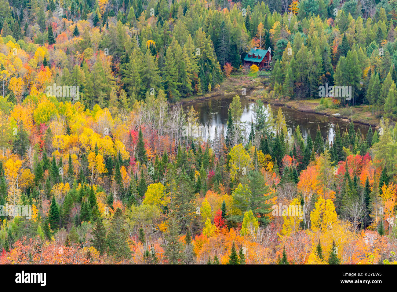 Panoramic lookout in Canada during autumn colours (Val David Regional ...