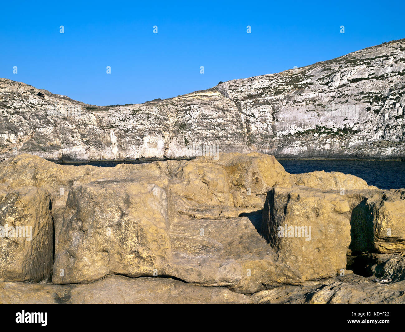 Opposite shoreline hi-res stock photography and images - Alamy