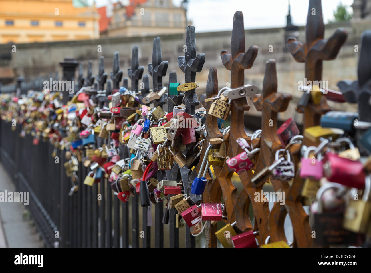 Close-up of hundreds of love locks on a fence in Prague, Czech Republic ...