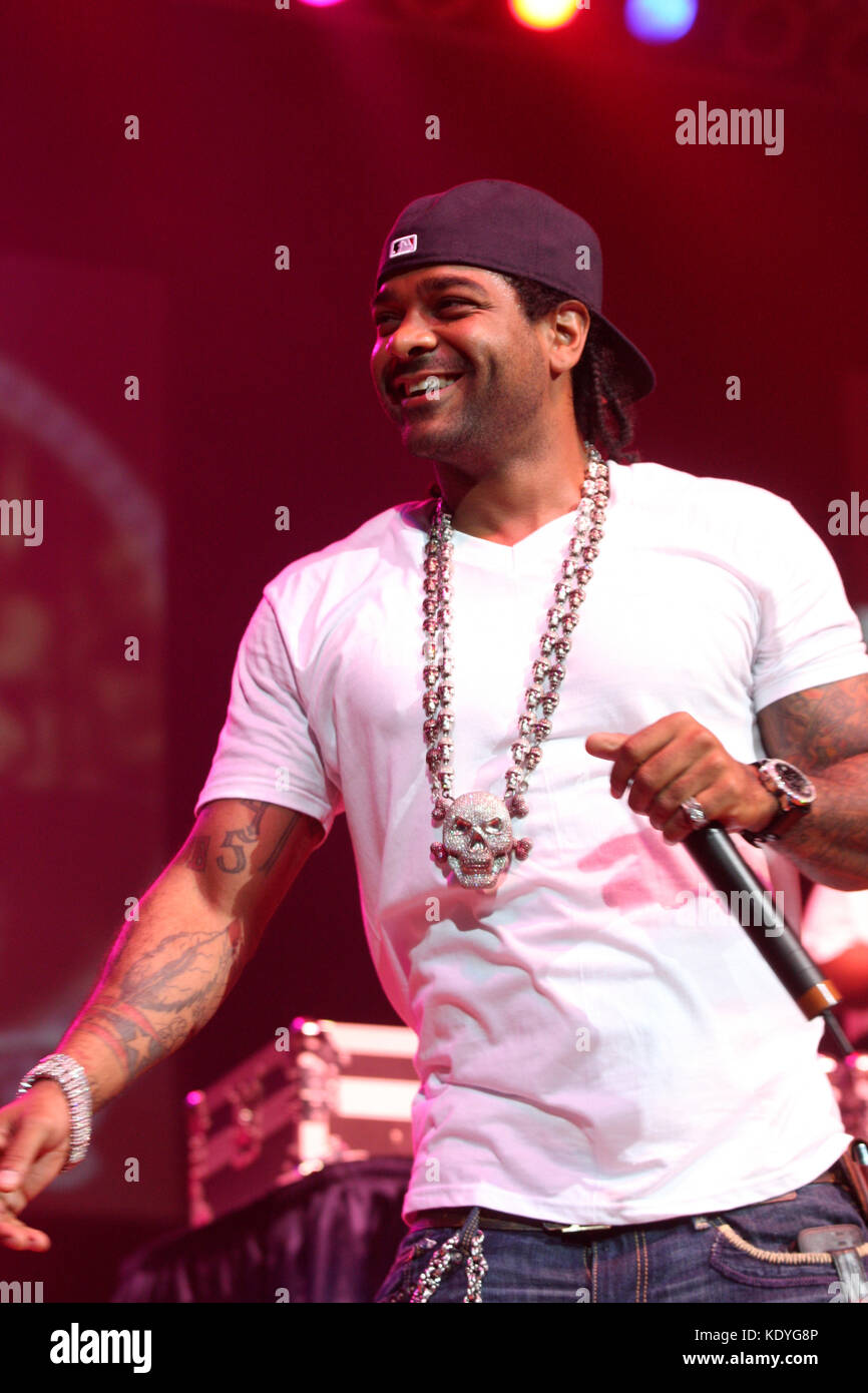 Xl Center High Resolution Stock Photography and Images - Alamy