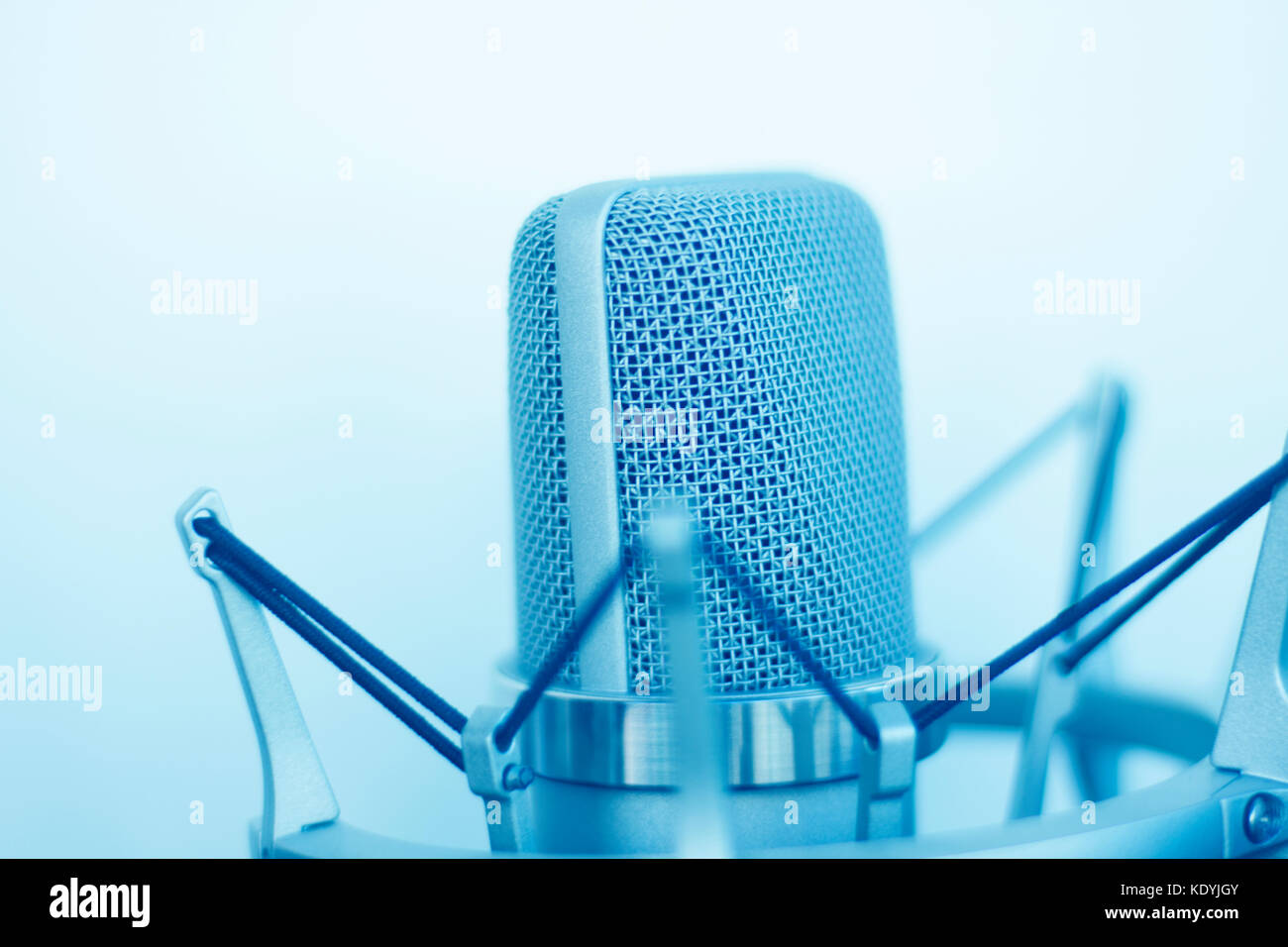 Large diaphragm condenser studio recording voice microphone to record ...