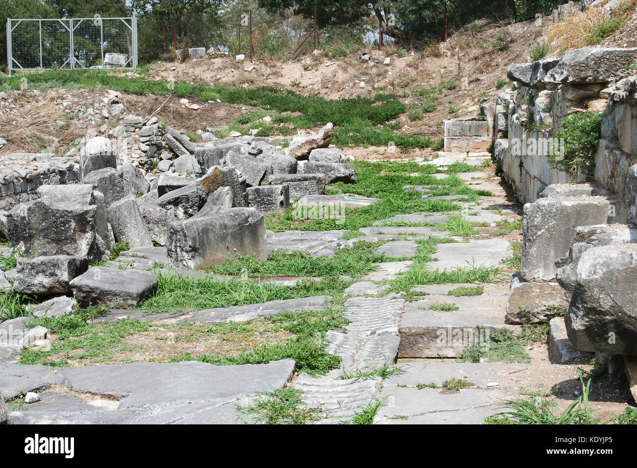 The Ignatian Way (Via Egnatia) was was a road constructed by the Romans ...