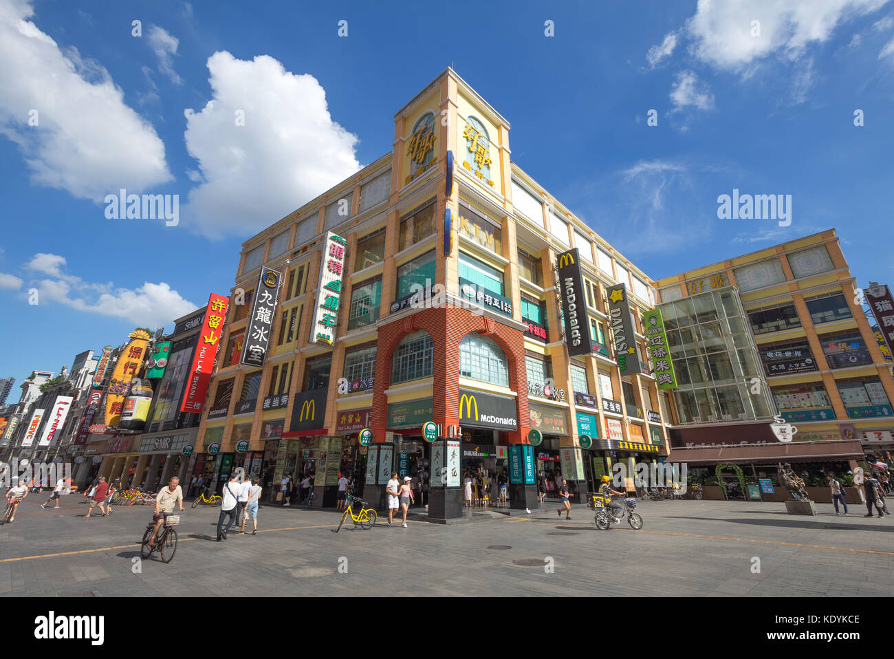 Shangxiajiu pedestrian street hi-res stock photography and images - Alamy