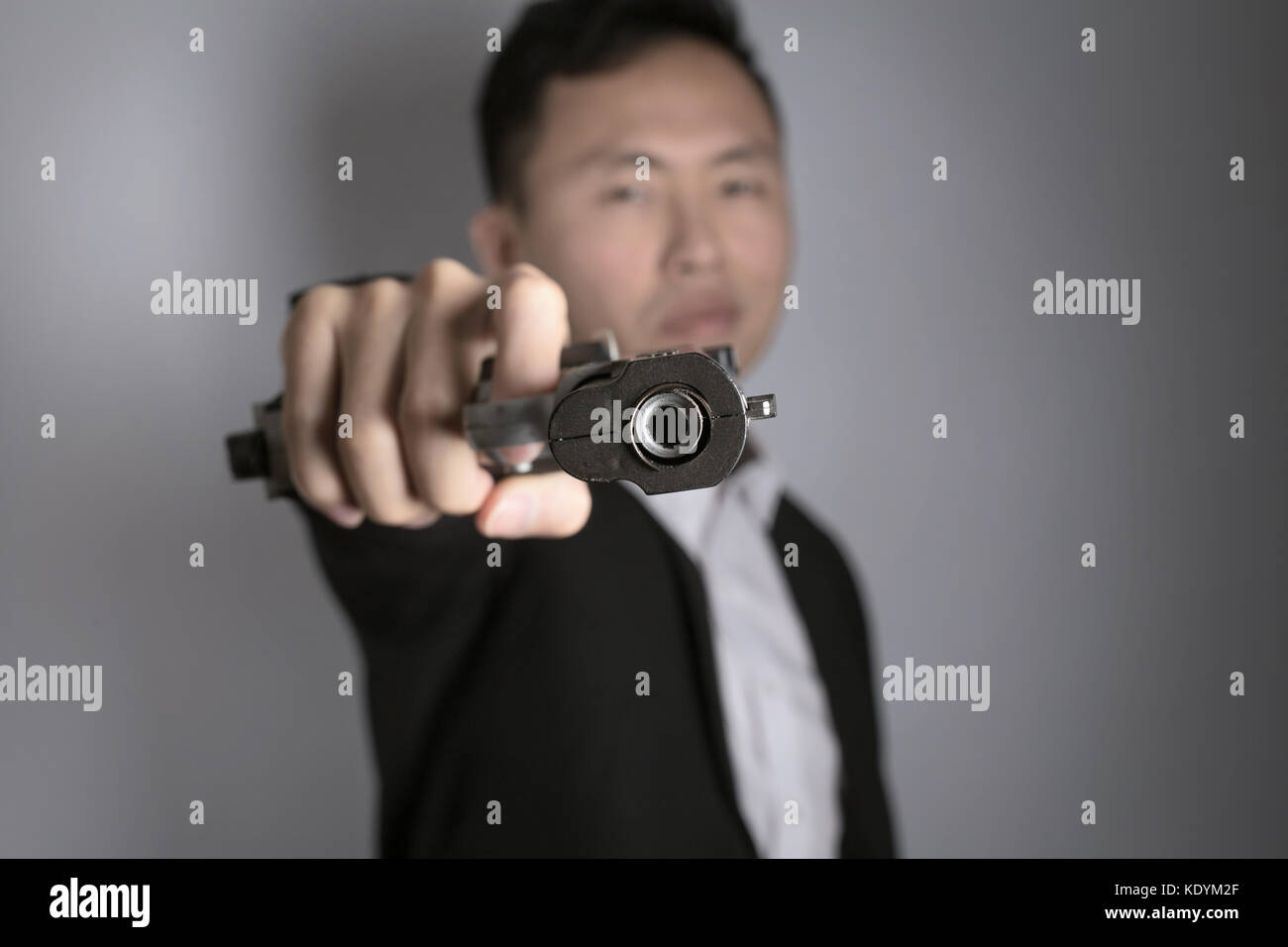 man with gun Stock Photo - Alamy
