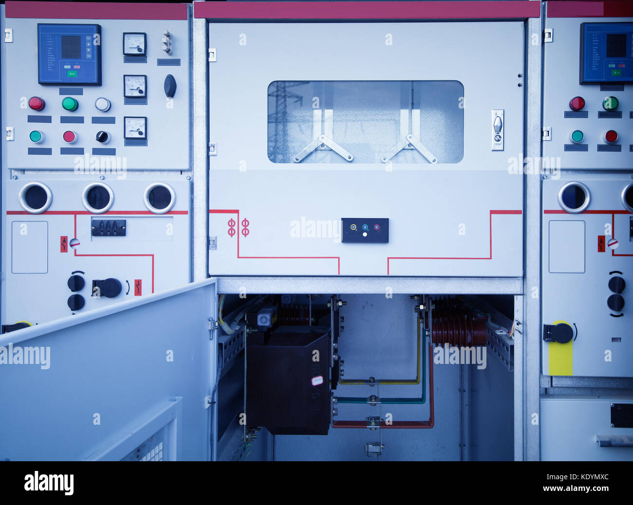 Distribution substation hi-res stock photography and images - Alamy