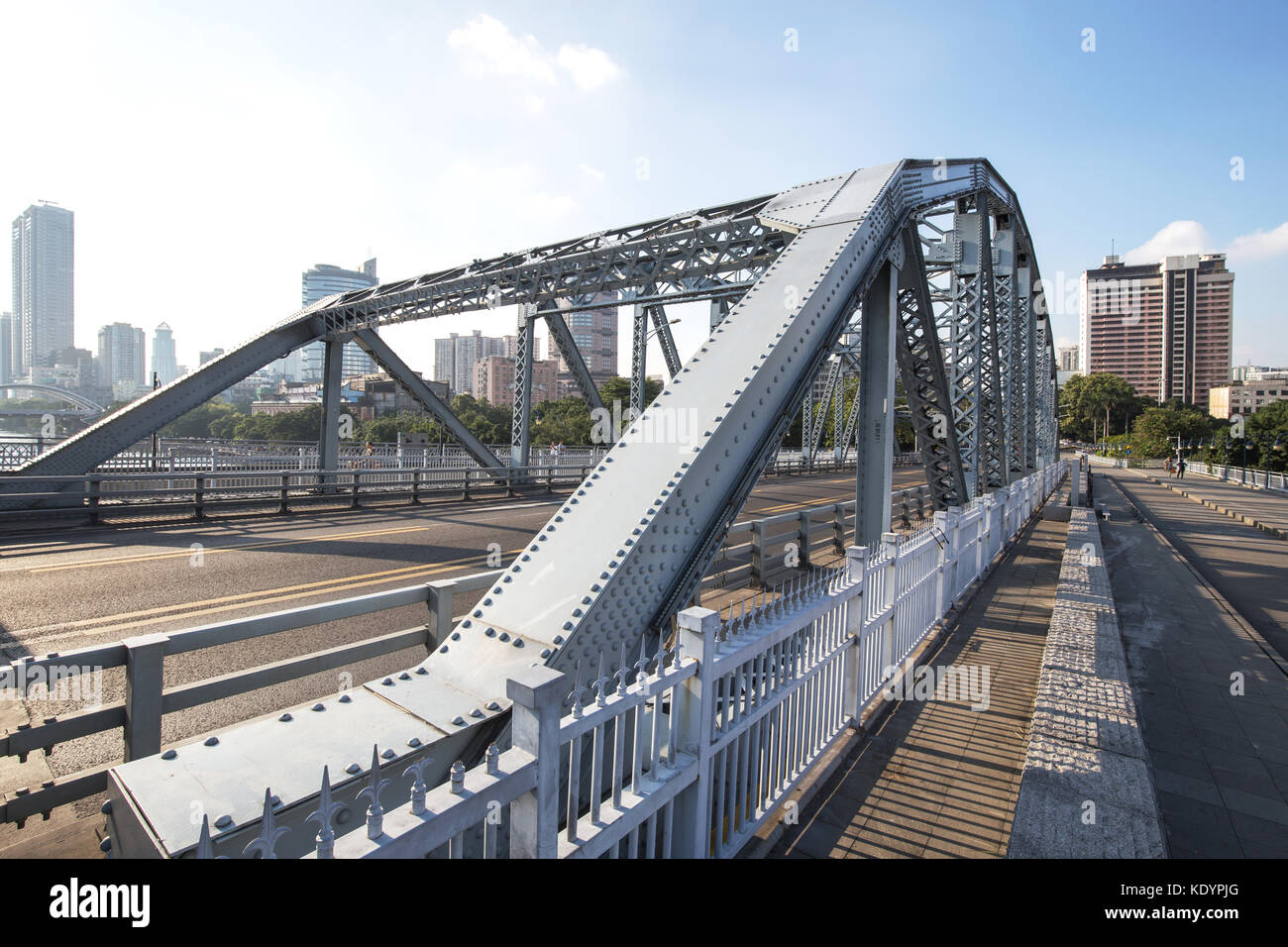 Steel bridge in guangzhou china Stock Photo - Alamy