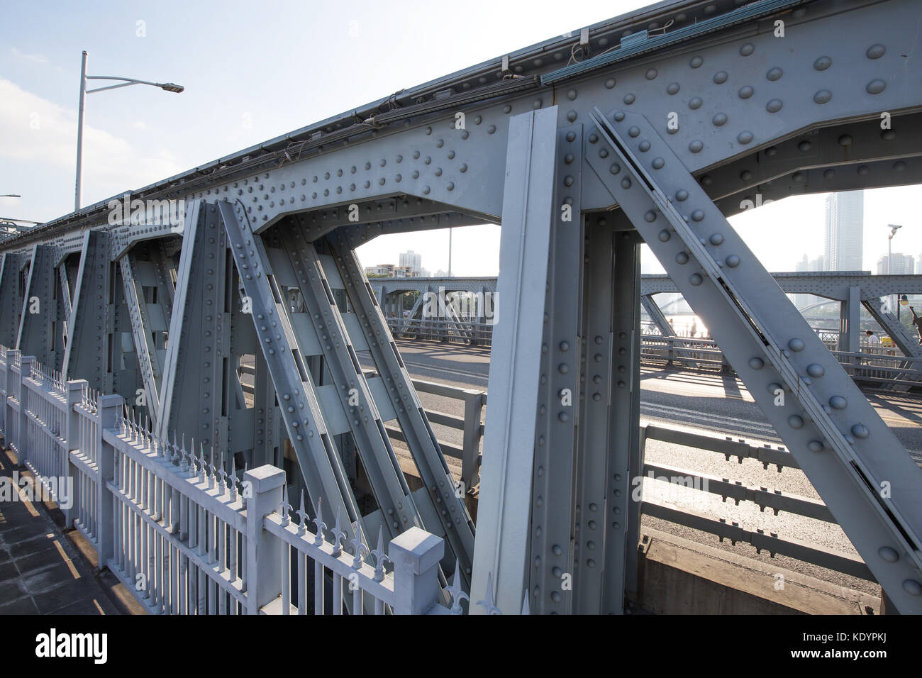 Steel bridge in guangzhou china Stock Photo - Alamy