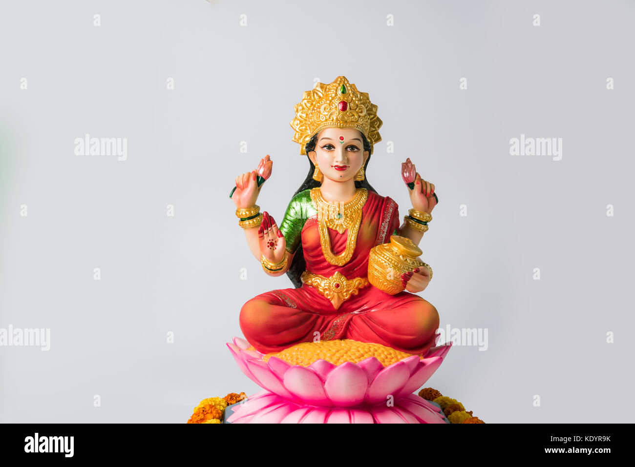 Lakshmi idol hi-res stock photography and images - Alamy