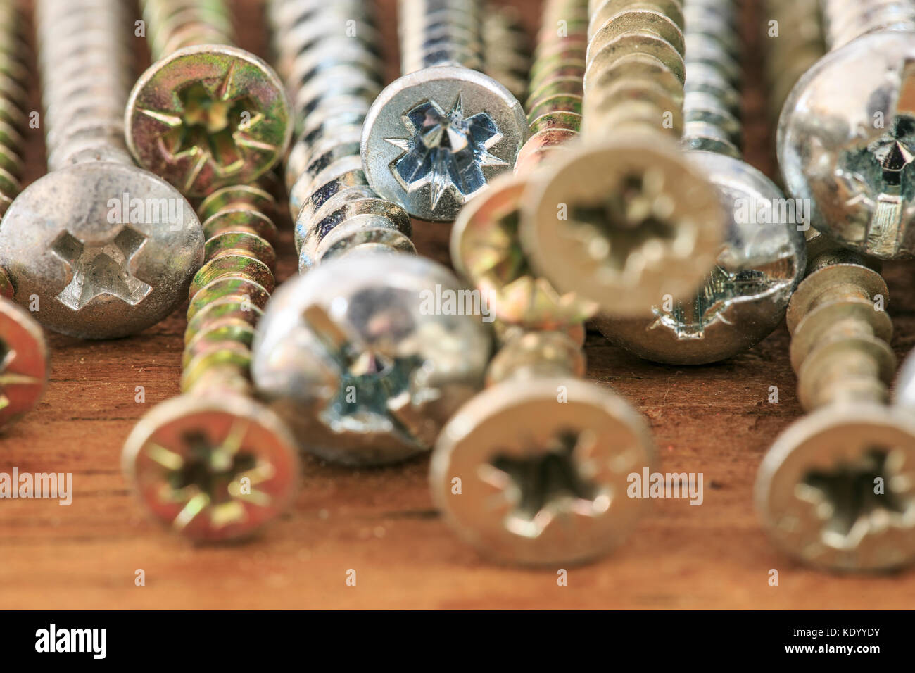 Group of screws macro photo Stock Photo - Alamy