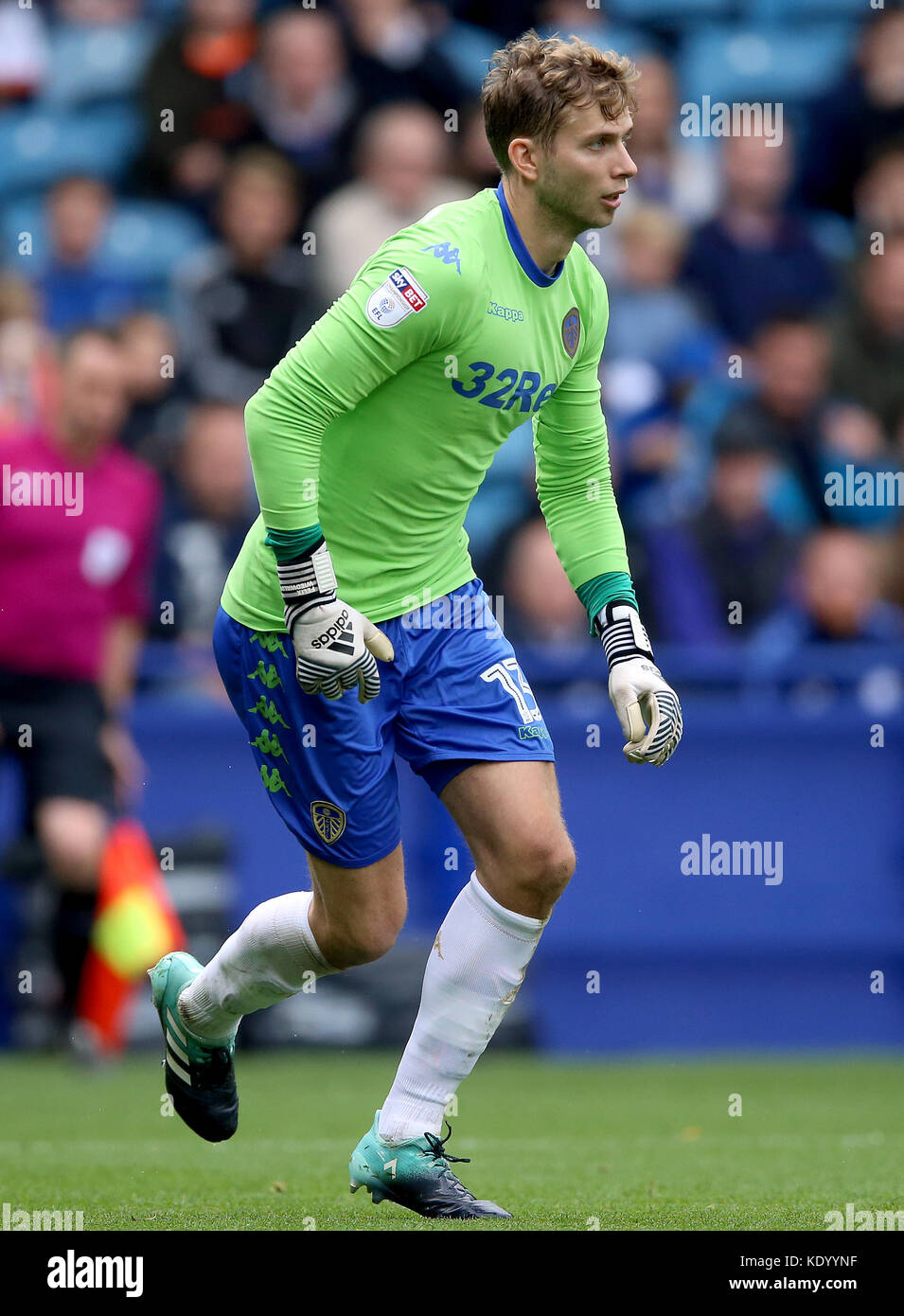 Leeds United goalkeeper Felix Wiedwald Stock Photo - Alamy