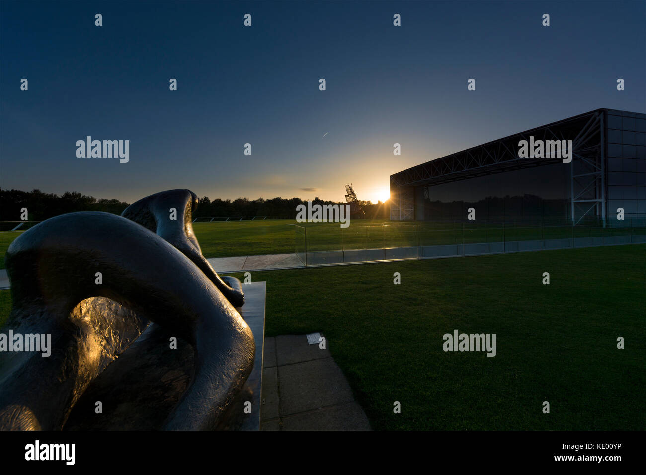 union jack flag, torn Stock Photo - Alamy