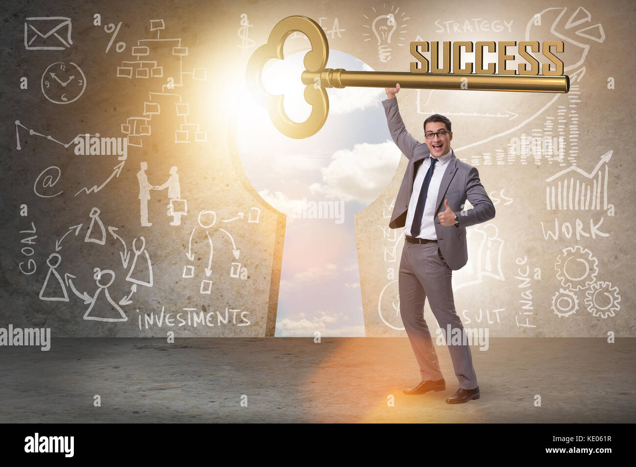 Businessman with key to success business concept Stock Photo - Alamy