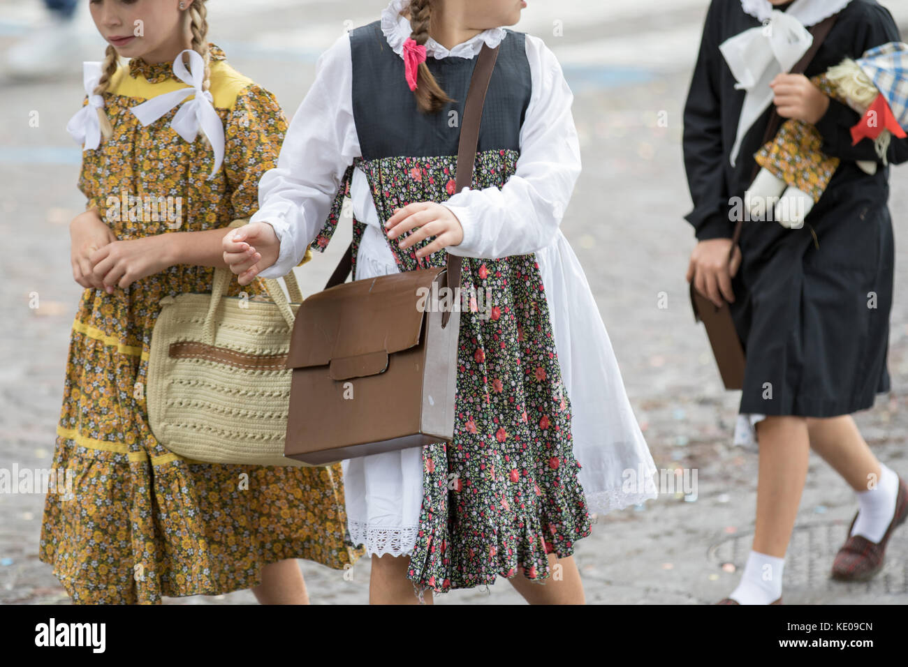 Girl dressed in school uniform hi-res stock photography and images - Alamy