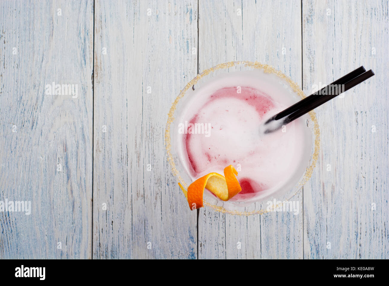 Cocktail bar background hi-res stock photography and images - Alamy