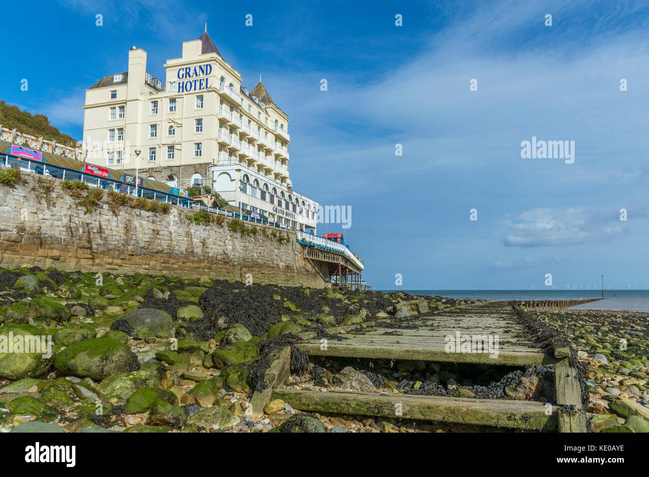 A view of the Grand Hotel and Pier at Llandudno in North Wales Stock ...
