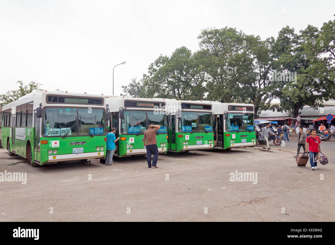 Green city buses donated by Japanese government at Central Bus Station ...