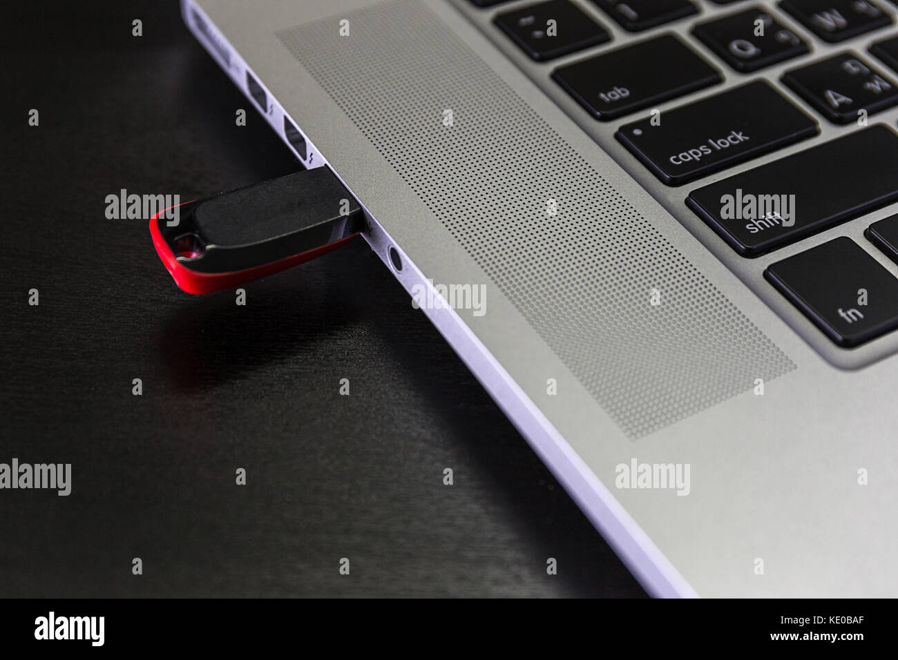 USB flash cards and thumb drive or stick Virtual memory storage with ...