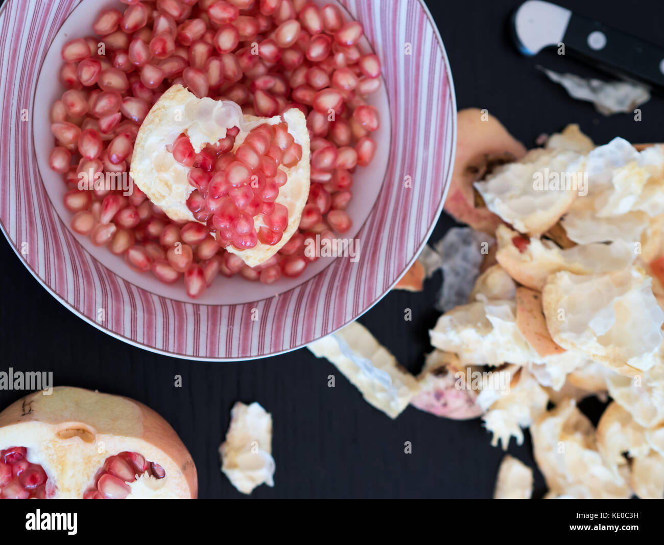 Peeling fruit hi-res stock photography and images - Alamy