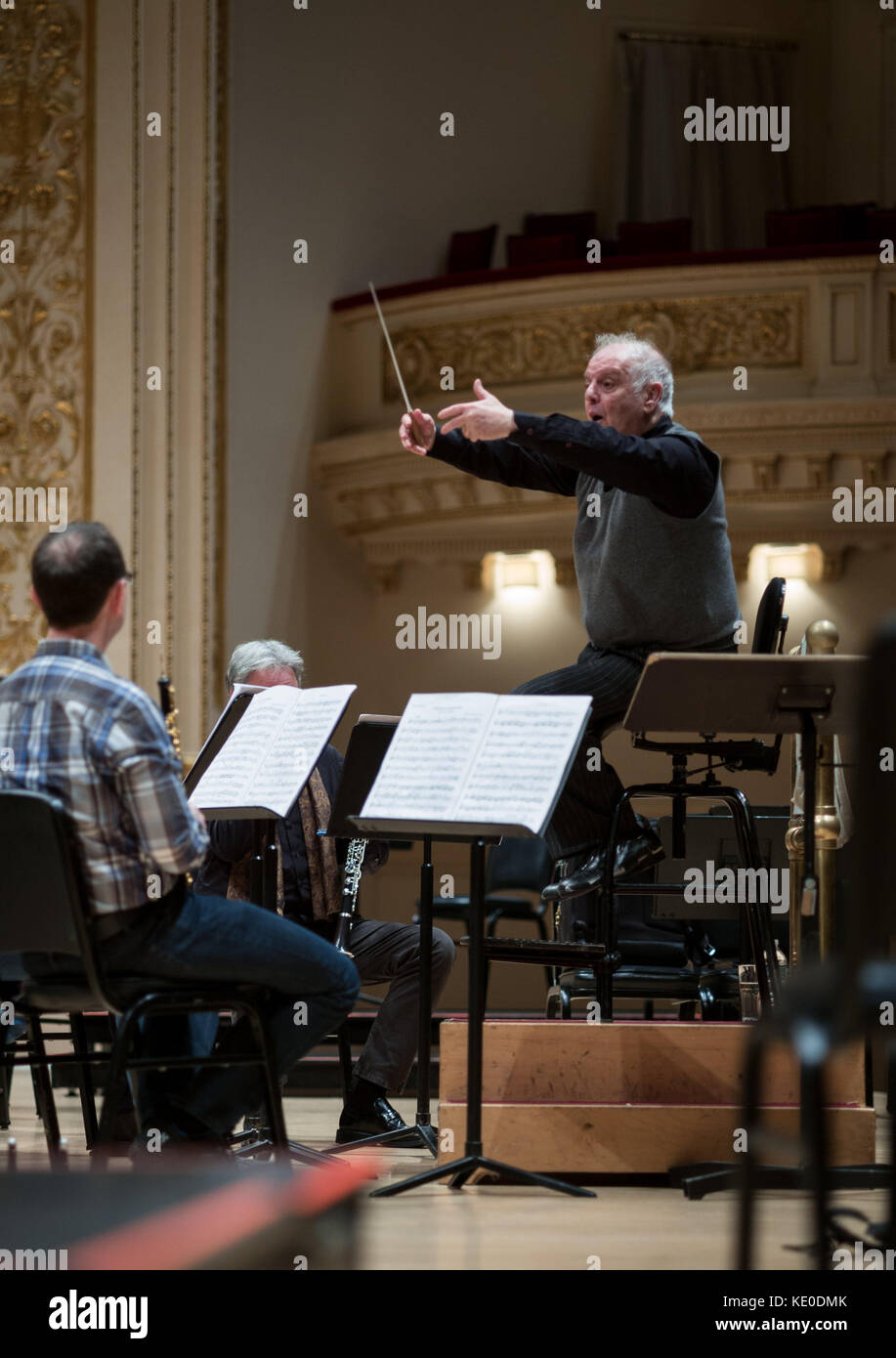 New York, USA. 23rd Jan, 2017. Conductor Daniel Barenboim leads the ...