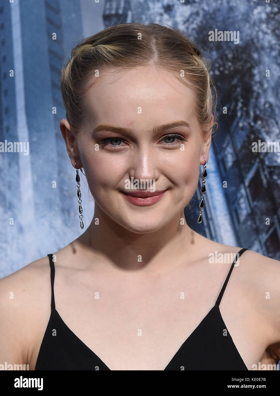 Hollywood, California, USA. 16th Oct, 2017. Emma Howard arrives for the ...
