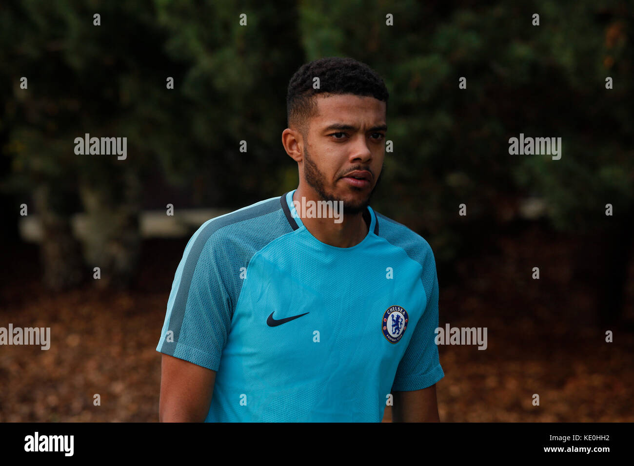 Cobham, UK. 17th Oct, 2017. Jake Clarke-Salter and Chelsea Football ...