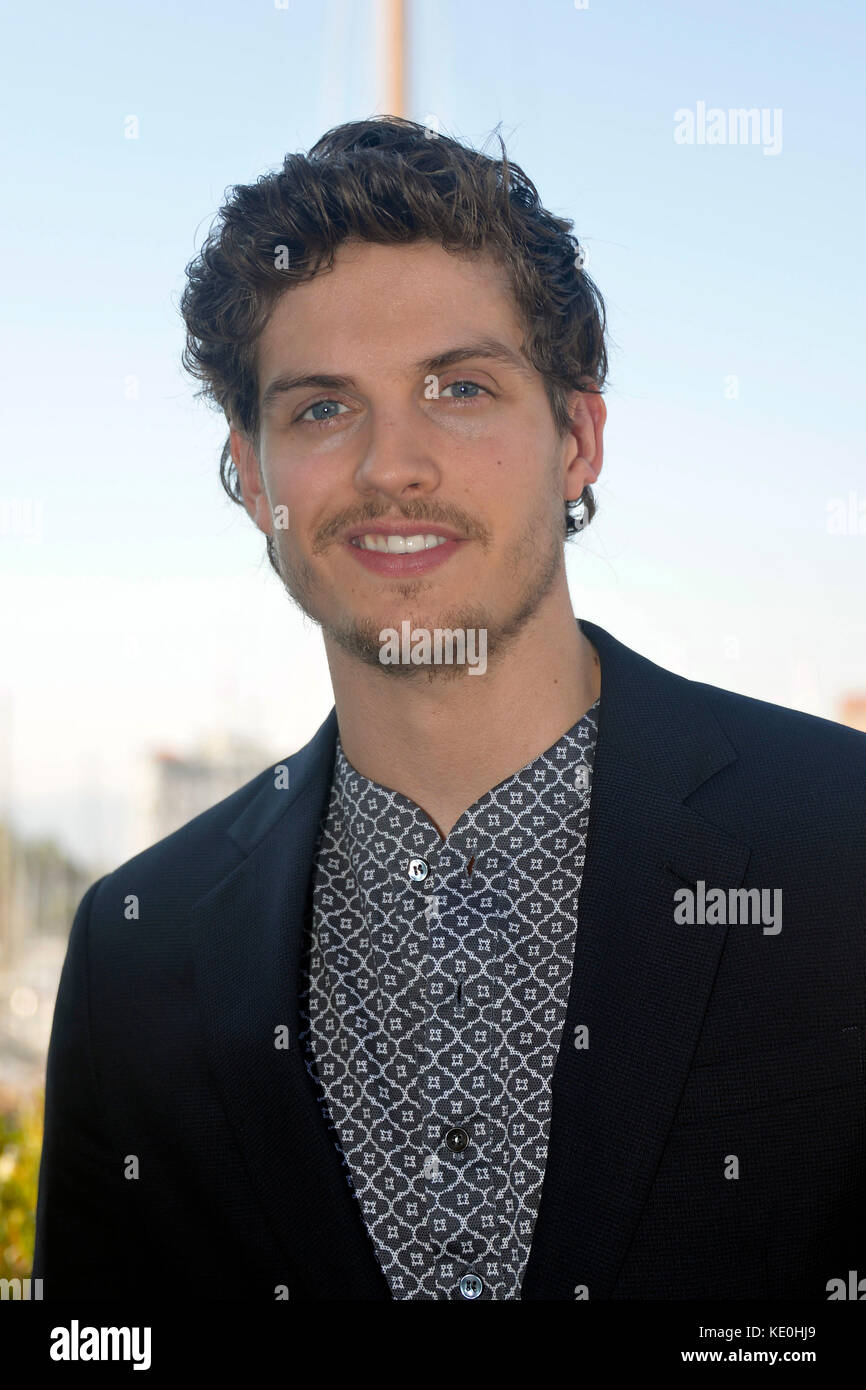 Daniel Sharman The Collection Basil