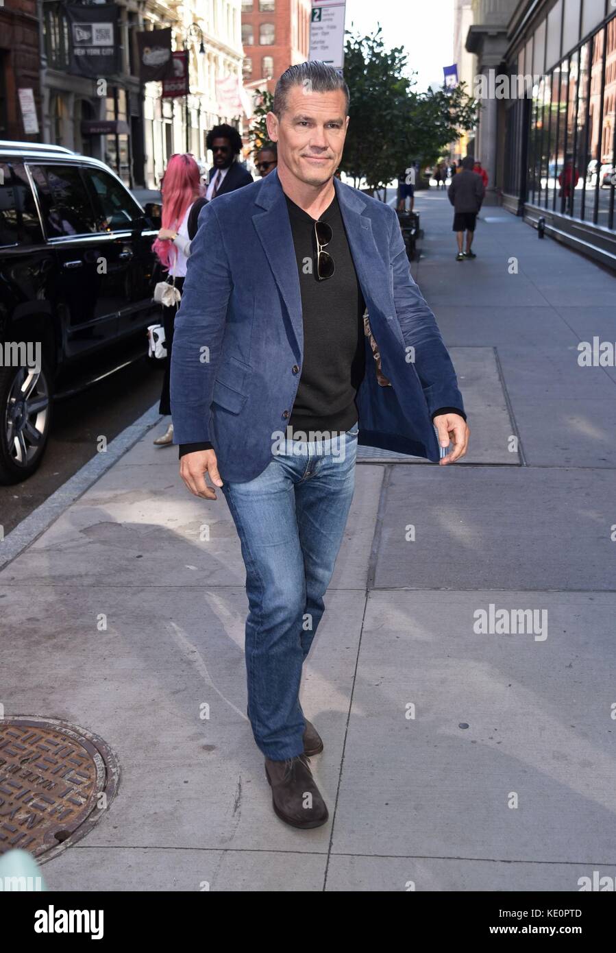 New York, NY, USA. 17th Oct, 2017. Josh Brolin, seen at AOL BUILD ...
