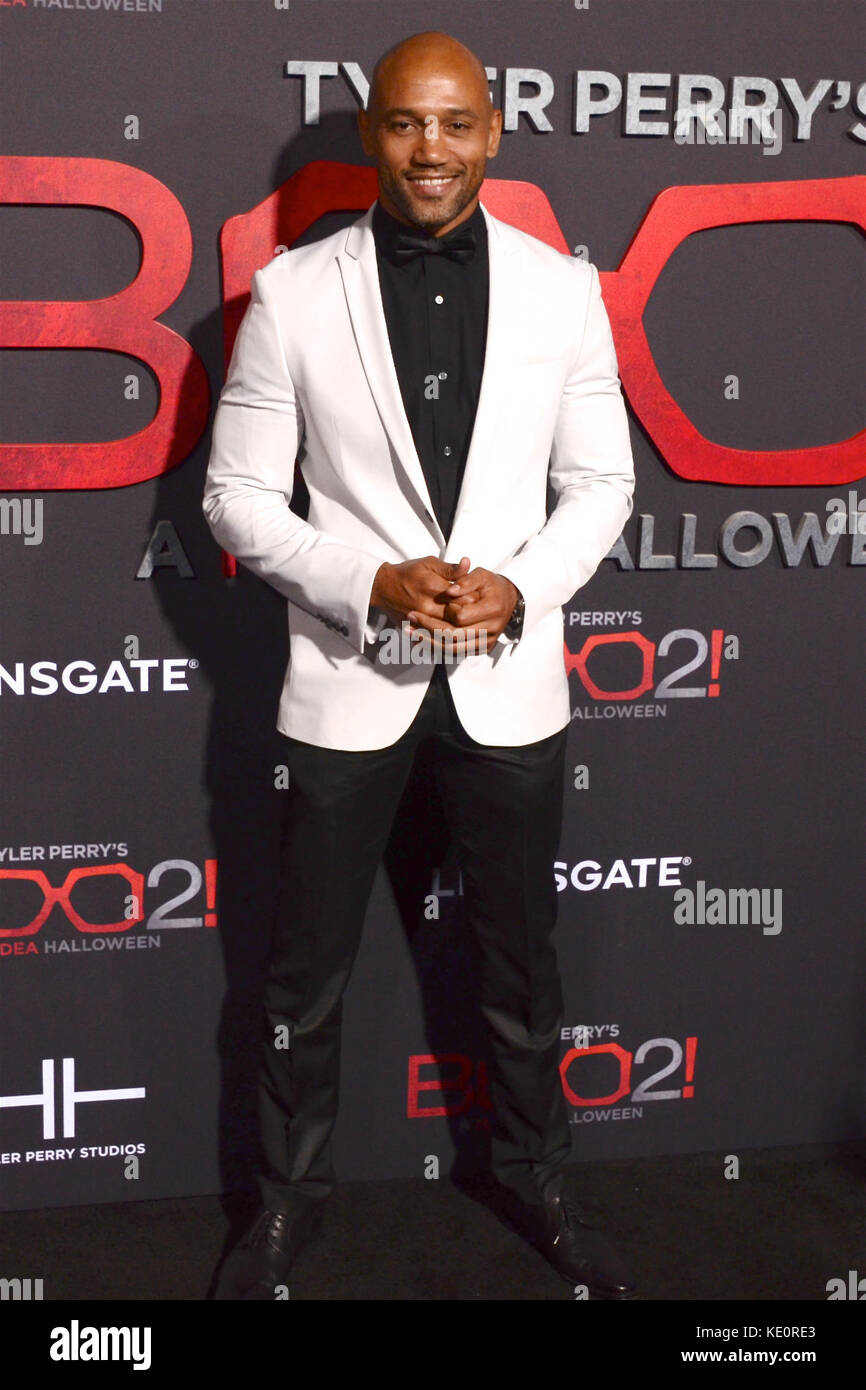 Los Angeles, California, USA. 16th Oct, 2017. AKENDE MUNALULA arrives ...