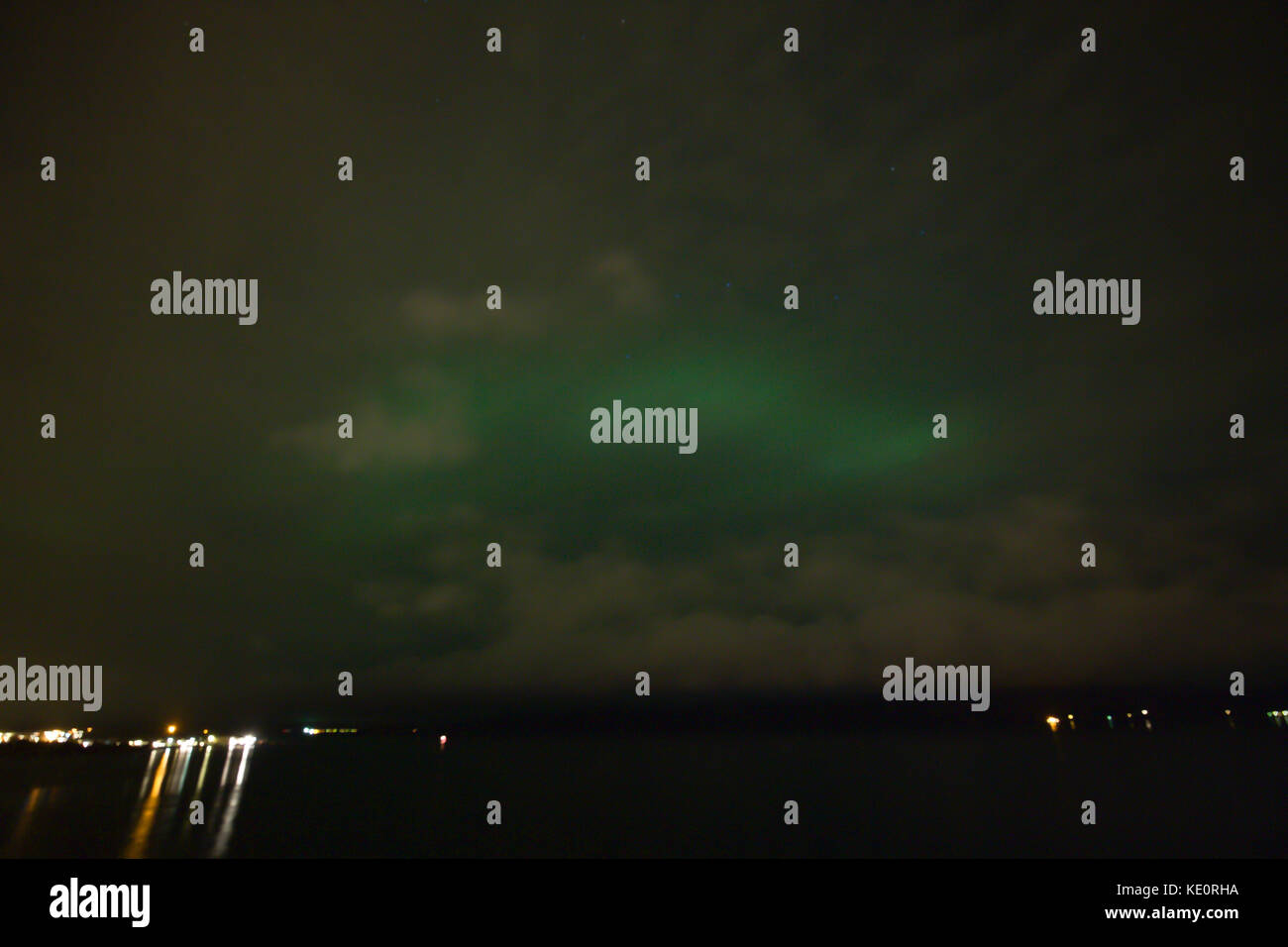 Arctic Circle, Norway. 17th Oct, 2017. Northern Lights over the ...