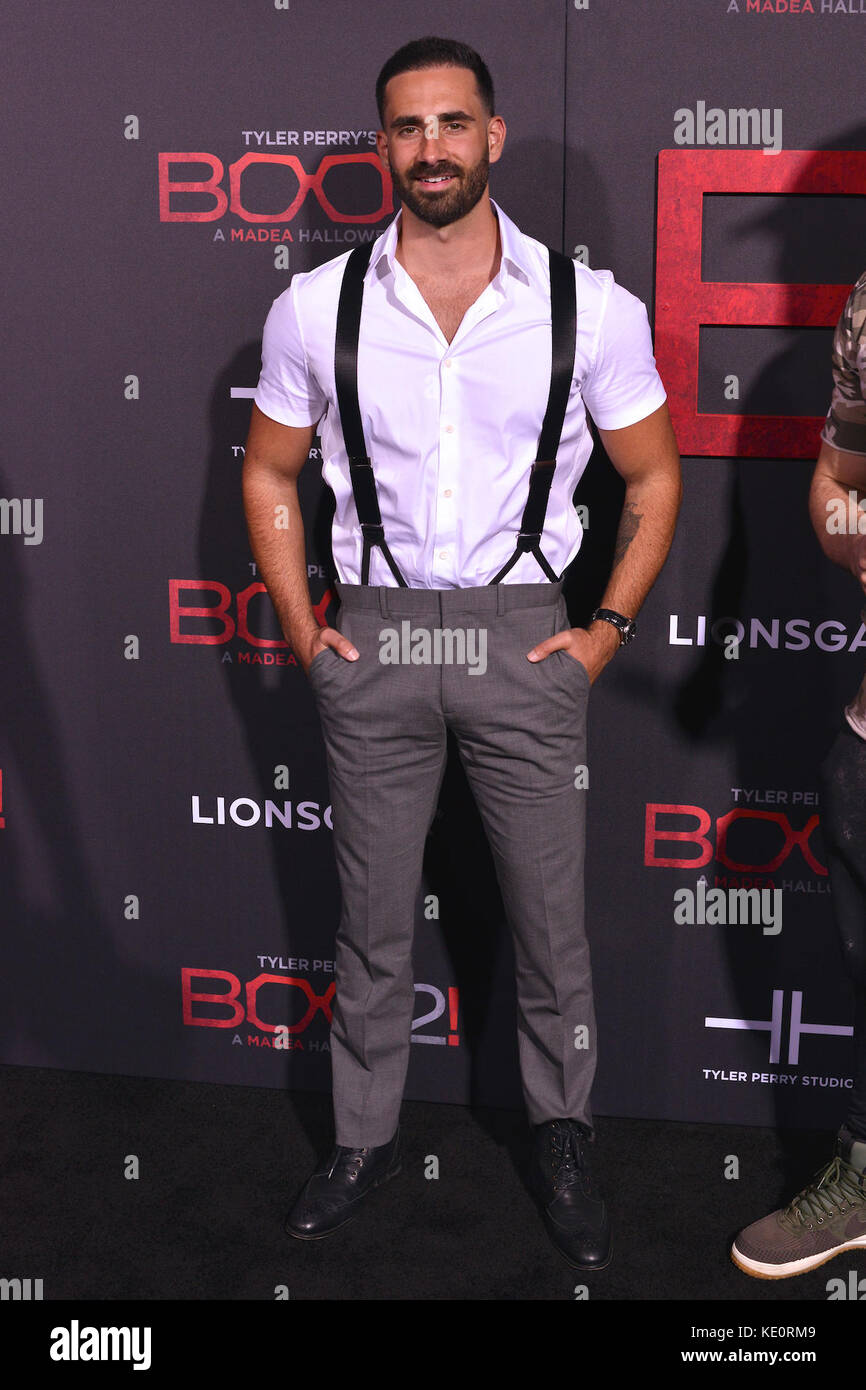 Los Angeles, California, USA. 16th Oct, 2017. MIKE TORNABENE arrives on ...