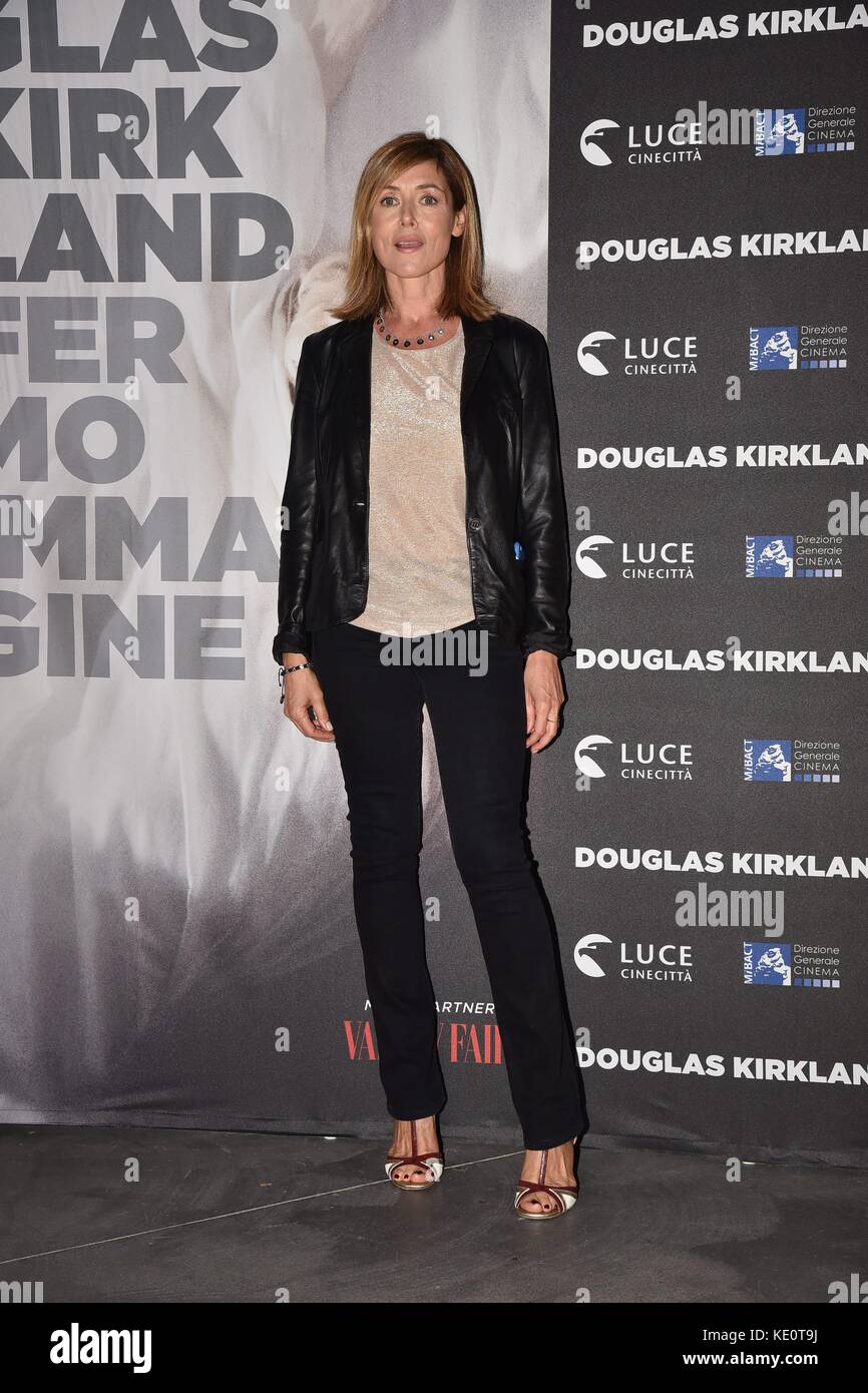 Elisabetta ferracini hi-res stock photography and images - Alamy