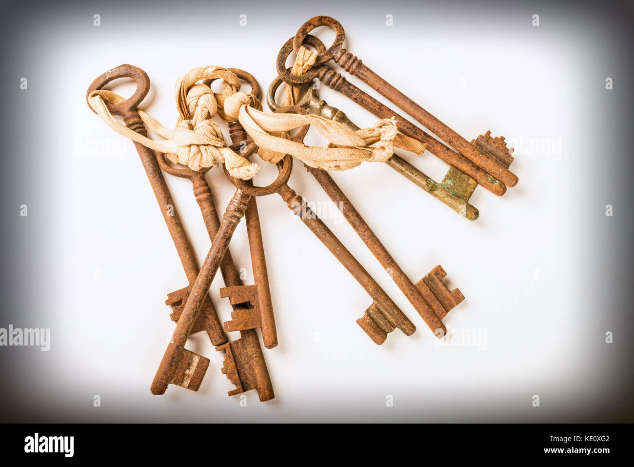 Bunch of vintage oxidized keys with a strong patina Stock Photo - Alamy