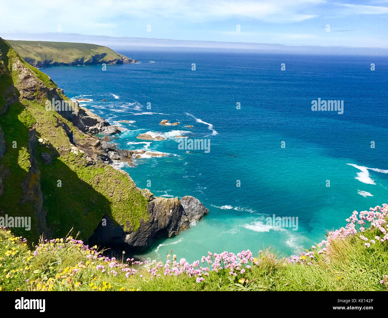 Hells mouth cornwall hi-res stock photography and images - Alamy