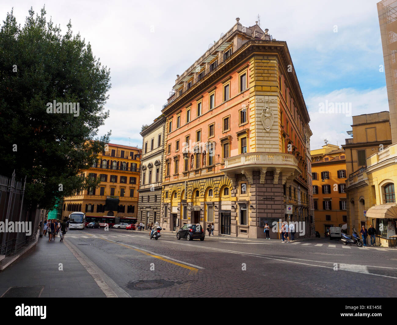 Via IV Novembre - Rome, Italy Stock Photo - Alamy